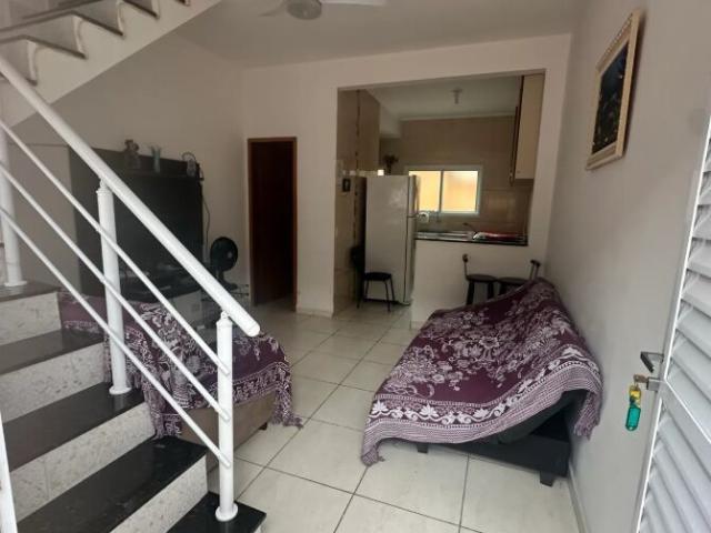 Casa em Campo da Aviação, Praia Grande/SP de 50m² 2 quartos à venda por R$ 299.000,00