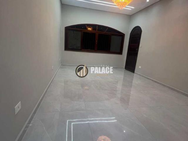 Casa em Campo da Aviação, Praia Grande/SP de 112m² 2 quartos à venda por R$ 884.000,00