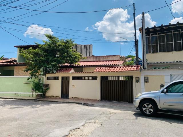 Casa em Campo Grande, Rio de Janeiro/RJ de 128m² 2 quartos à venda por R$ 299.900,00