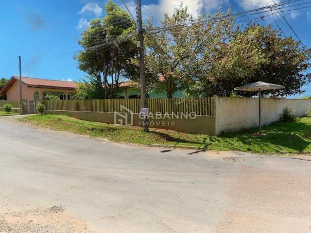 Casa em Campo Largo no bairro Ferraria com 140m² e