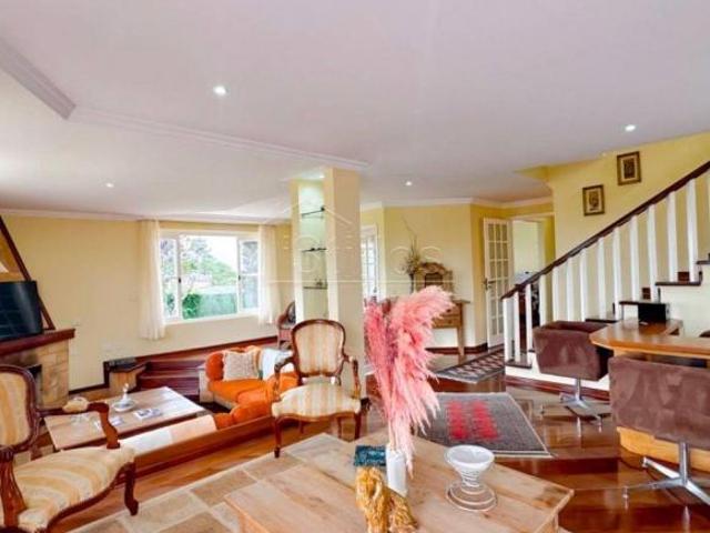 Casa em Campos do Jordão