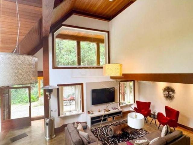 Casa em Campos do Jordão