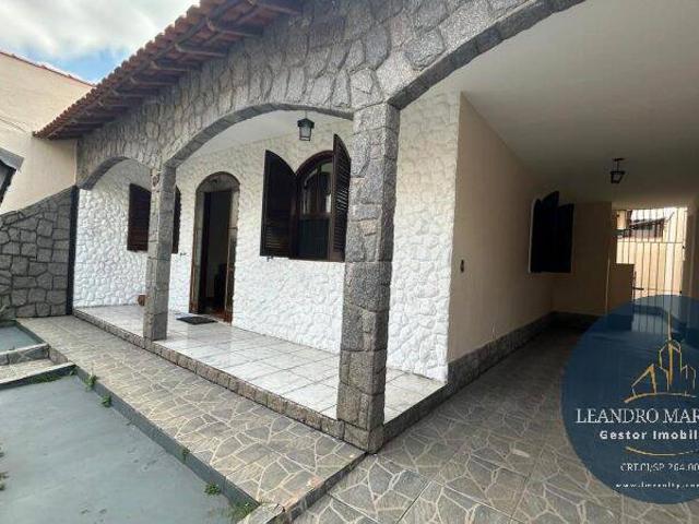 Casa em Casa de Pedra, Volta Redonda/RJ de 67m² 2 quartos à venda por R$ 479.900,00