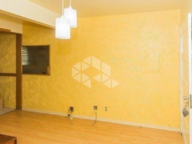Casa em Casa em condomínio com 3 dormitórios e 1 vaga de garagem, no bairro Huma