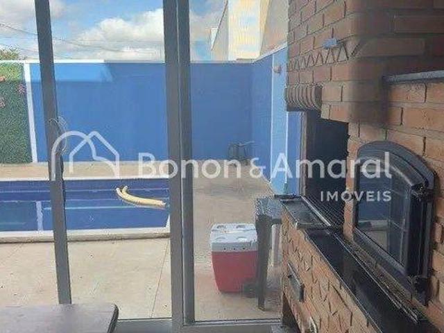 Casa em Cascata, Paulínia/SP de 400m² 5 quartos à venda por R$ 980.000,00