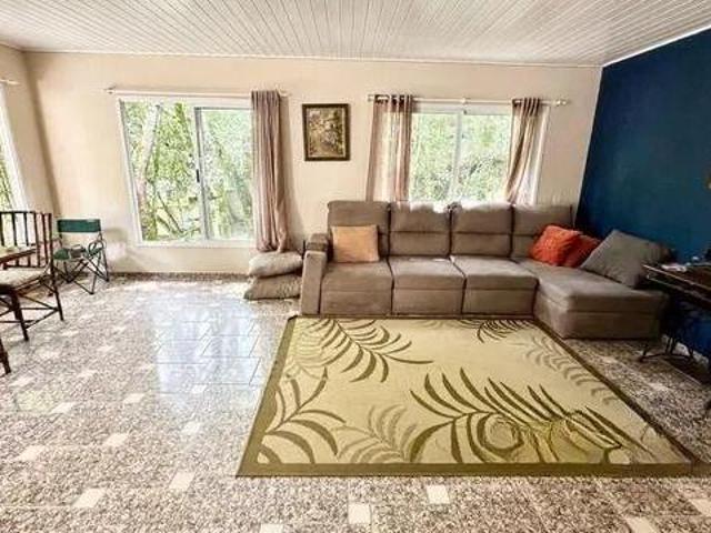Casa em Cascatinha, Curitiba/PR de 300m² 3 quartos à venda por R$ 900.000,00
