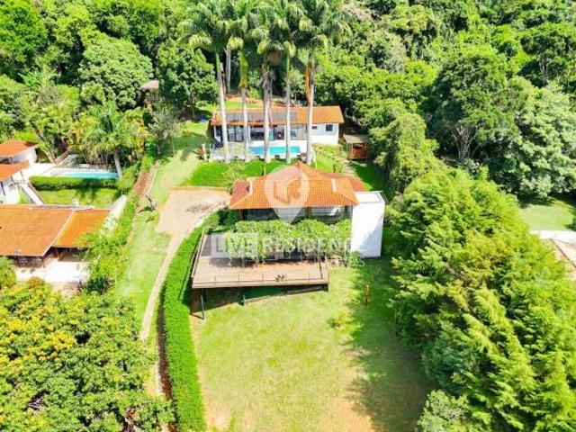Casa em Capela do Barreiro, Itatiba/SP de 258m² 4 quartos à venda por R$ 2.500.000,00