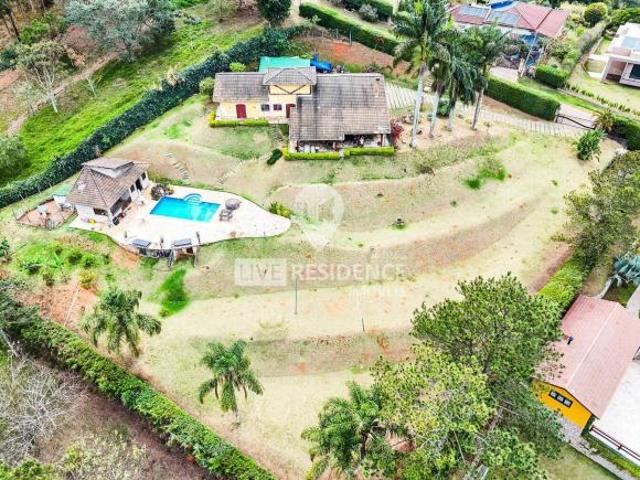 Casa em Capela do Barreiro, Itatiba/SP de 372m² 4 quartos à venda por R$ 2.200.000,00