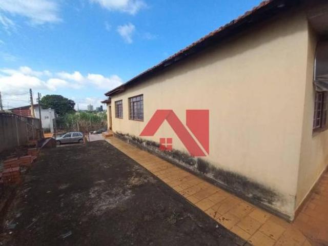 Casa em Capela, Mogi Guaçu/SP de 200m² 3 quartos à venda por R$ 960.000,00