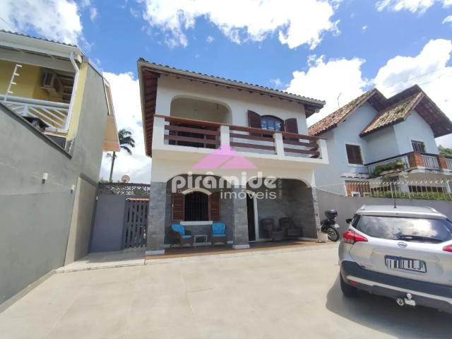 Casa em Caputera, Caraguatatuba/SP de 244m² 3 quartos à venda por R$ 789.900,00