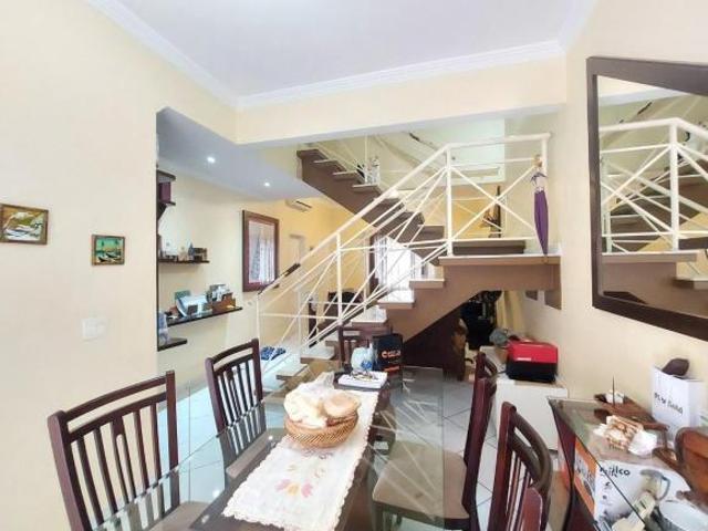 Casa em Cariobinha Americana