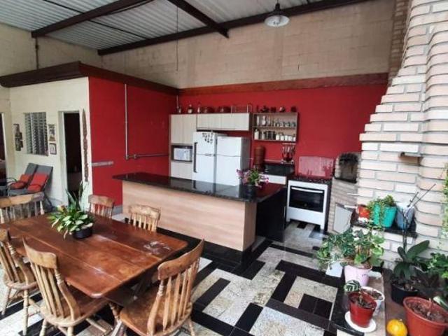 Casa em Caxangá, Suzano/SP de 154m² 3 quartos à venda por R$ 550.000,00
