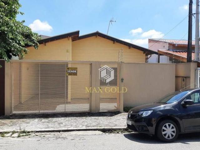 Casa em Centro, Taubaté/SP de 100m² 3 quartos à venda por R$ 550.000,00
