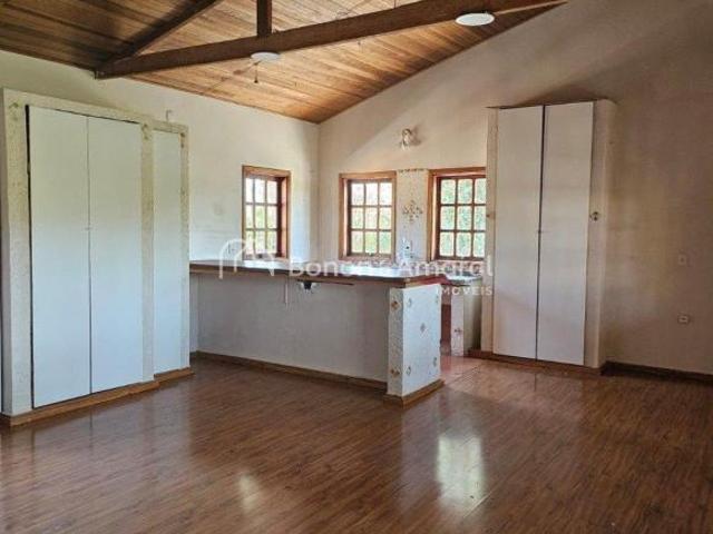 Casa em Centro, Valinhos/SP de 200m² 5 quartos à venda por R$ 852.000,00