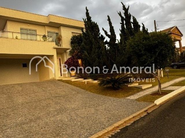 Casa em Centro, Vinhedo/SP de 300m² 3 quartos à venda por R$ 2.699.900,00