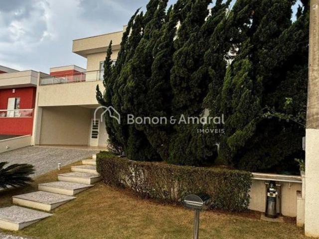 Casa em Centro, Vinhedo/SP de 300m² 3 quartos à venda por R$ 2.700.000,00