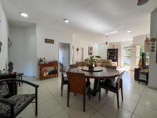 Casa em Centro, Vinhedo/SP de 330m² 3 quartos à venda por R$ 1.400.000,00