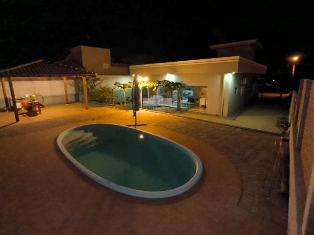 Casa em Centro, Araçatuba/SP de 182m² 3 quartos à venda por R$ 797.900,00