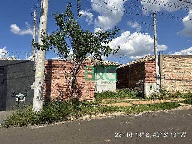 Casa em Centro, Bauru/SP de 45m² 2 quartos à venda por R$ 105.074,43