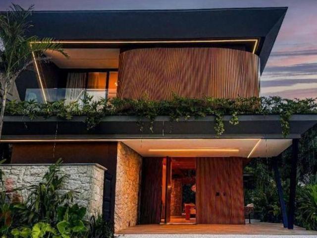Casa em Centro, Bertioga/SP de 445m² 5 quartos à venda por R$ 16.700.000,00