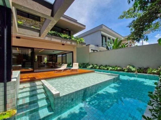 Casa em Centro, Bertioga/SP de 475m² 5 quartos à venda por R$ 15.900.000,00