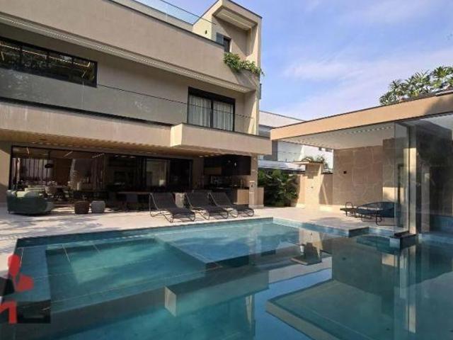 Casa em Centro, Bertioga/SP de 833m² 6 quartos à venda por R$ 24.000.000,00