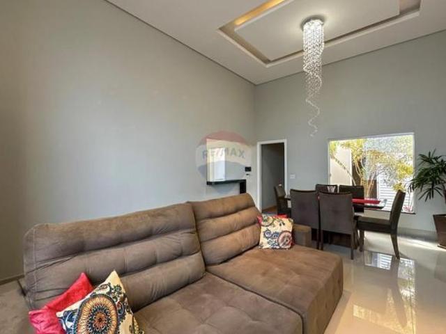 Casa em Centro, Botucatu/SP de 180m² 3 quartos à venda por R$ 537.000,00
