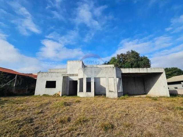 Casa em Centro, Botucatu/SP de 180m² 3 quartos à venda por R$ 779.000,00