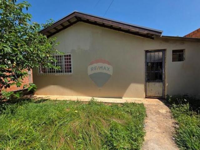 Casa em Centro, Botucatu/SP de 61m² 2 quartos à venda por R$ 149.700,00