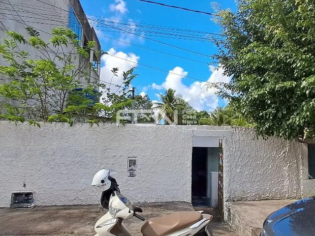 Casa em Centro, Camaçari/BA de 10m² 2 quartos à venda por R$ 119.000,00