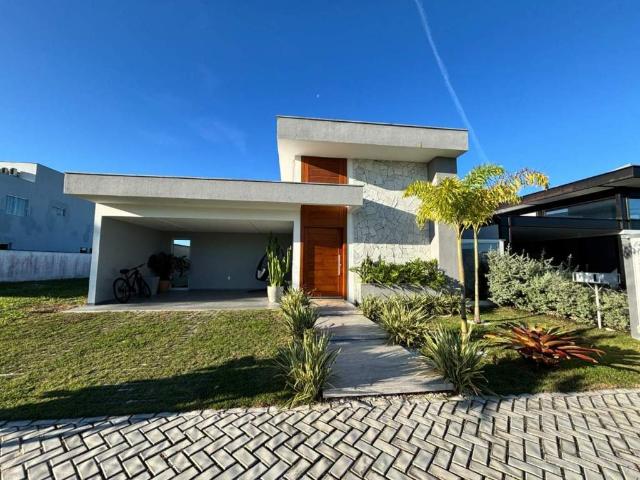 Casa em Centro, Cabo Frio/RJ de 361m² 3 quartos à venda por R$ 1.349.000,00