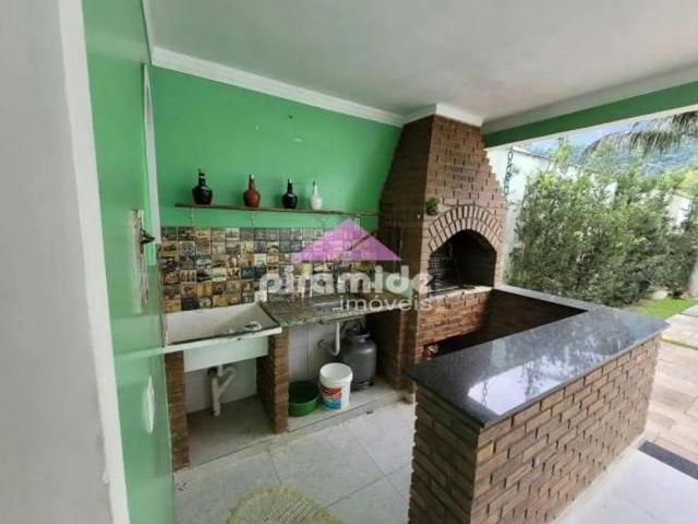 Casa em Centro, Caraguatatuba/SP de 130m² 3 quartos à venda por R$ 680.000,00