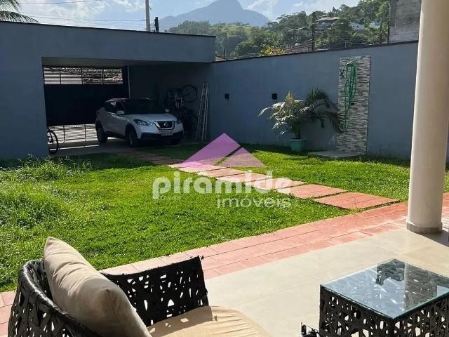 Casa em Centro, Caraguatatuba/SP de 167m² 3 quartos à venda por R$ 1.199.900,00