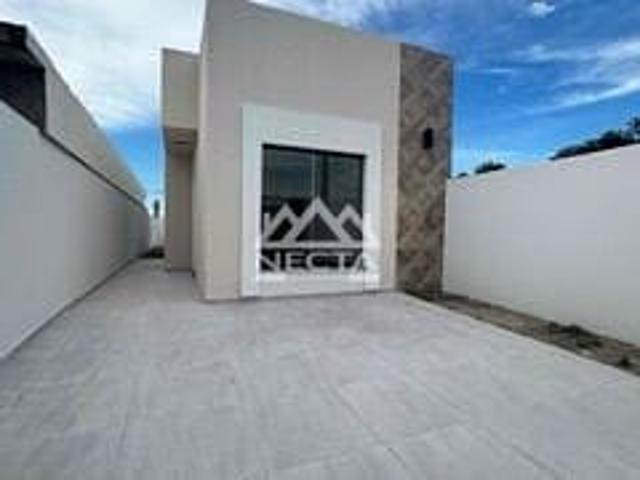 Casa em Centro, Caraguatatuba/SP de 58m² 2 quartos à venda por R$ 385.900,00