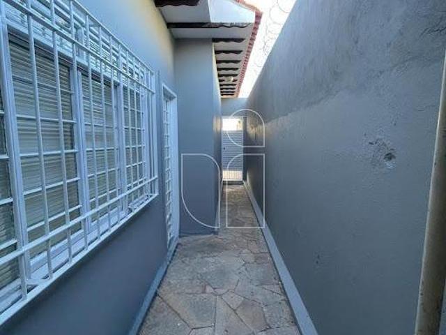 Casa em Centro com 3 Dormitórios, 1 Suíte, 3 Vagas e com 180M² em Centro por R$