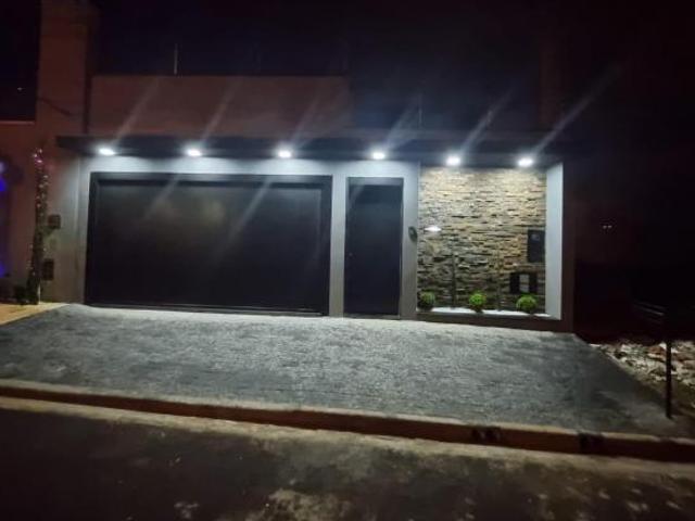 Casa em Centro, Franca/SP de 143m² 3 quartos à venda por R$ 825.000,00