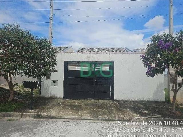 Casa em Centro, Guaratinguetá/SP de 44m² 2 quartos à venda por R$ 132.000,00