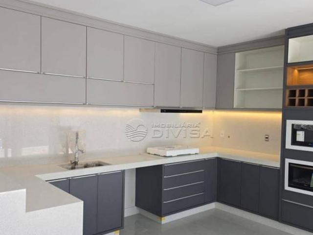 Casa em Centro, Indaiatuba/SP de 194m² 3 quartos à venda por R$ 2.050.000,00