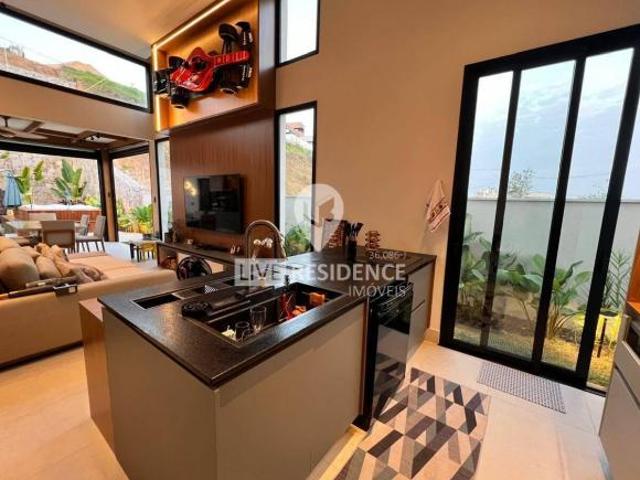 Casa em Centro, Itatiba/SP de 175m² 3 quartos à venda por R$ 2.100.000,00