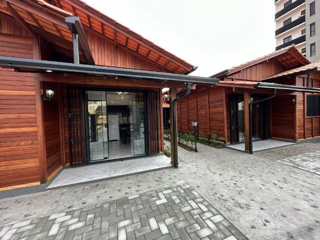 Casa em Centro, Itajaí/SC de 40m² 2 quartos para locação R$ 3.500,00/mes