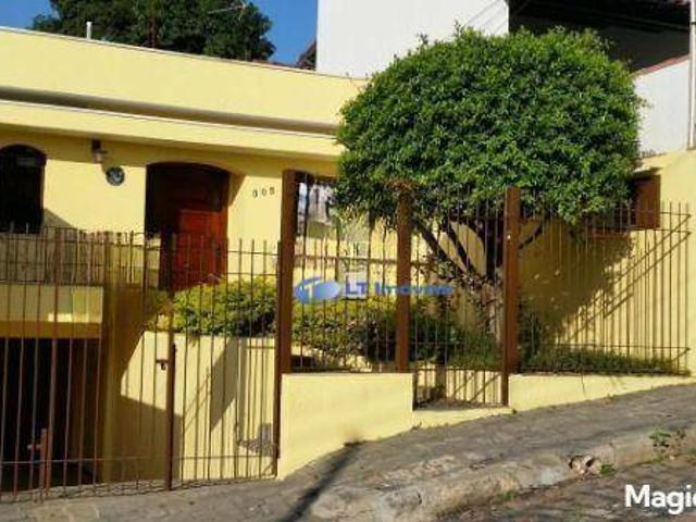 Casa em Centro, Jacareí/SP de 156m² 3 quartos à venda por R$ 529.000,00