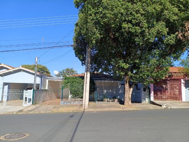 Casa em Centro, Jaguariúna/SP de 135m² 2 quartos à venda por R$ 598.000,00