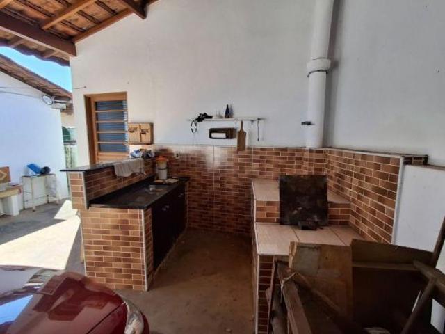 Casa em Centro, Jaguariúna/SP de 180m² 2 quartos à venda por R$ 600.000,00