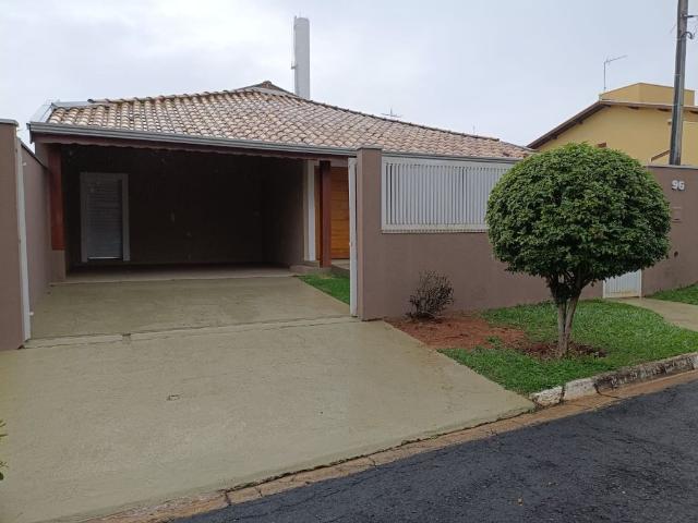 Casa em Centro, Jaguariúna/SP de 196m² 3 quartos à venda por R$ 899.000,00