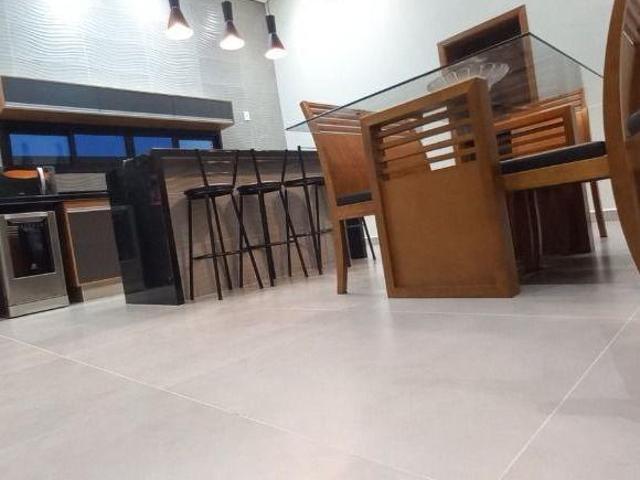 Casa em Centro, Jaguariúna/SP de 205m² 3 quartos à venda por R$ 1.710.000,00