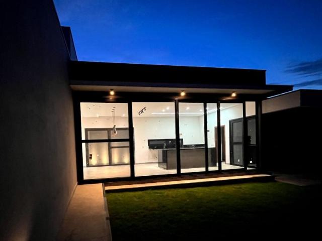 Casa em Centro, Jaguariúna/SP de 200m² 3 quartos à venda por R$ 1.494.000,00