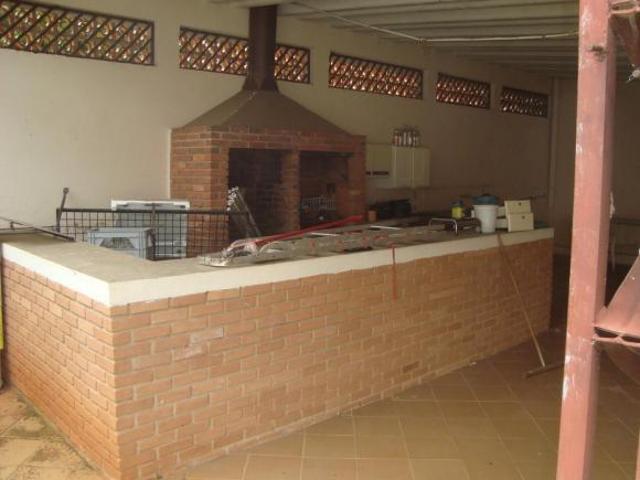 Casa em Centro, Jaguariúna/SP de 355m² 3 quartos à venda por R$ 900.000,00