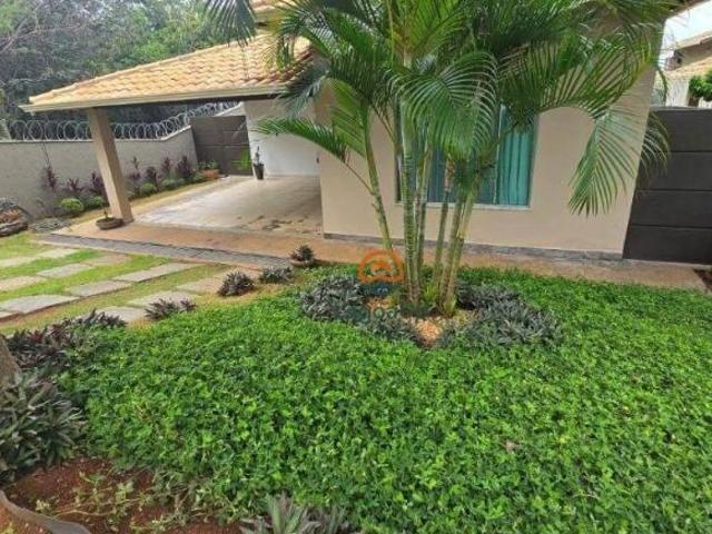 Casa em Centro, Lagoa Santa/MG de 200m² 4 quartos à venda por R$ 1.390.000,00