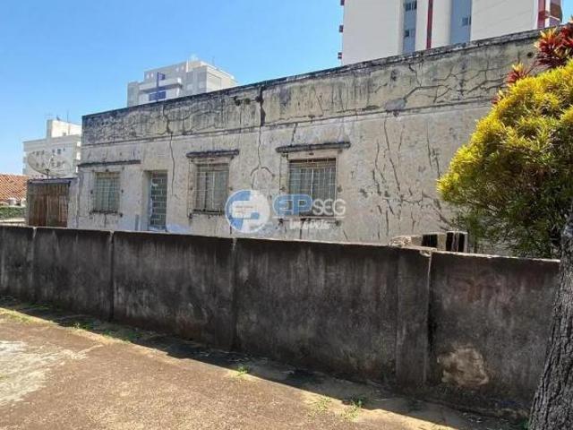 Casa em Centro, Londrina/PR de 128m² 3 quartos à venda por R$ 900.000,00