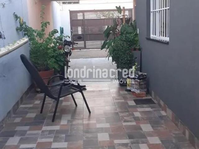Casa em Centro, Londrina/PR de 250m² 3 quartos à venda por R$ 600.000,00